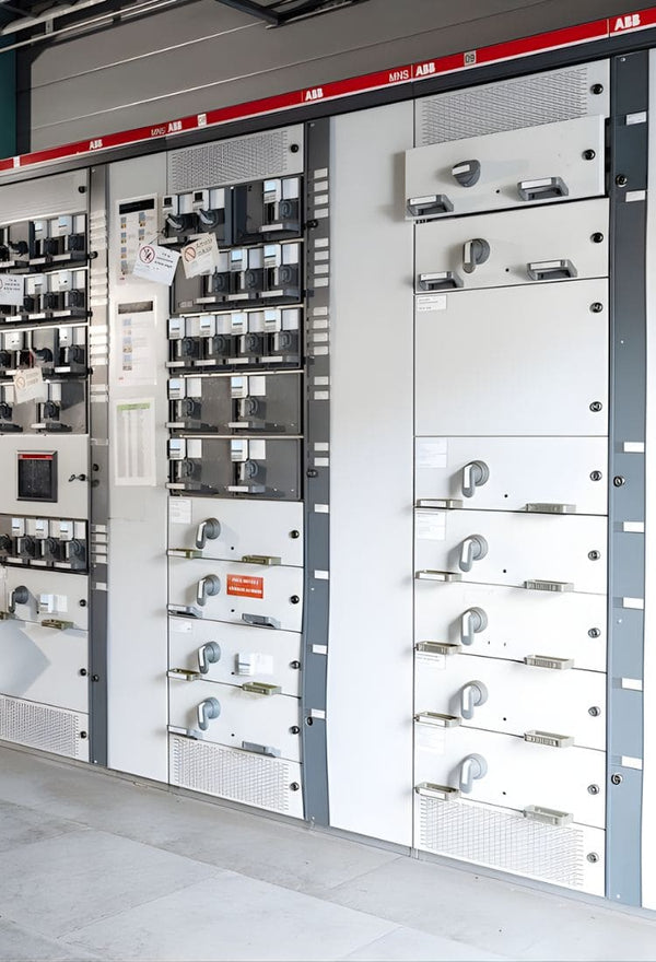 Distribuidor Autorizado ABB en Perú | SyZ Cominsa